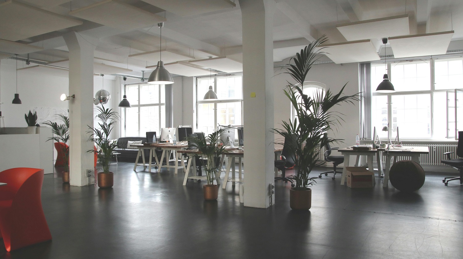 What is Workplace Experience & How to Improve it [2025 Guide] - Make ...